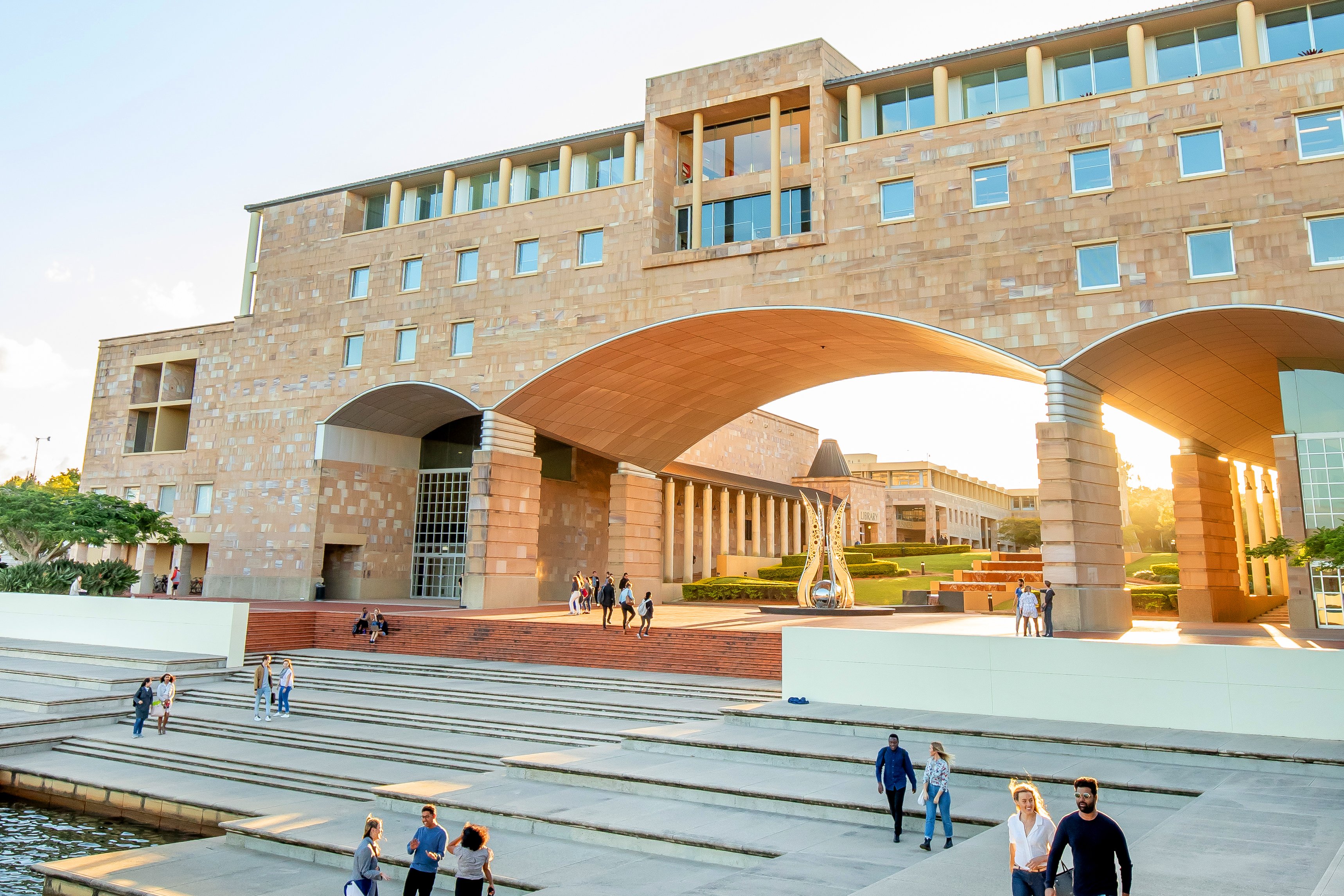 Orientation Week at Bond | Bond University | Gold Coast, Queensland ...