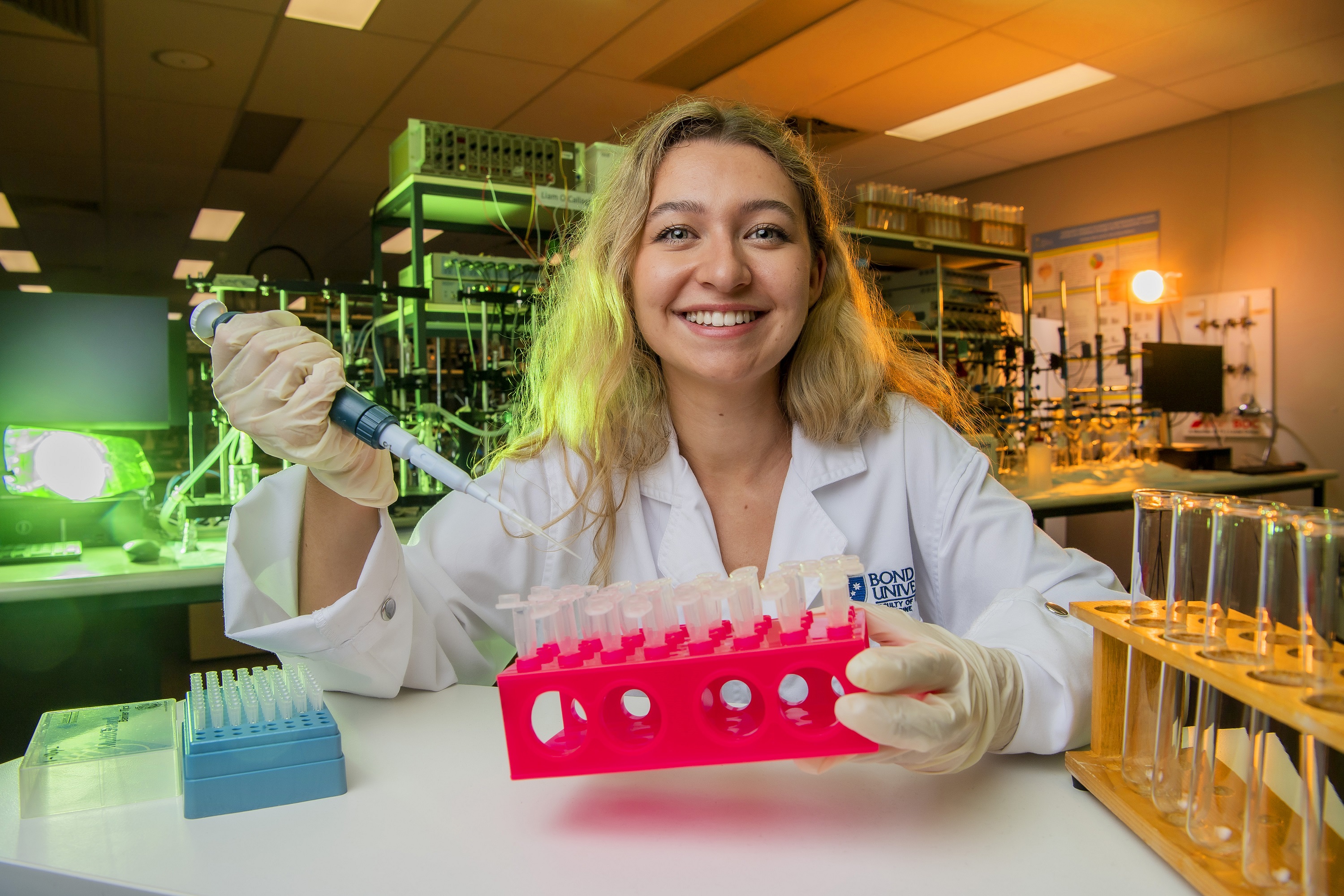 Sarah bonds with world-class research lab | Bond University | Gold ...